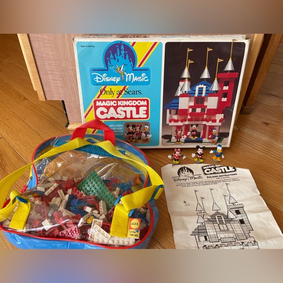 Disney | Toys | Disney Magic Magic Kingdom Castle Sears 988 Building ...